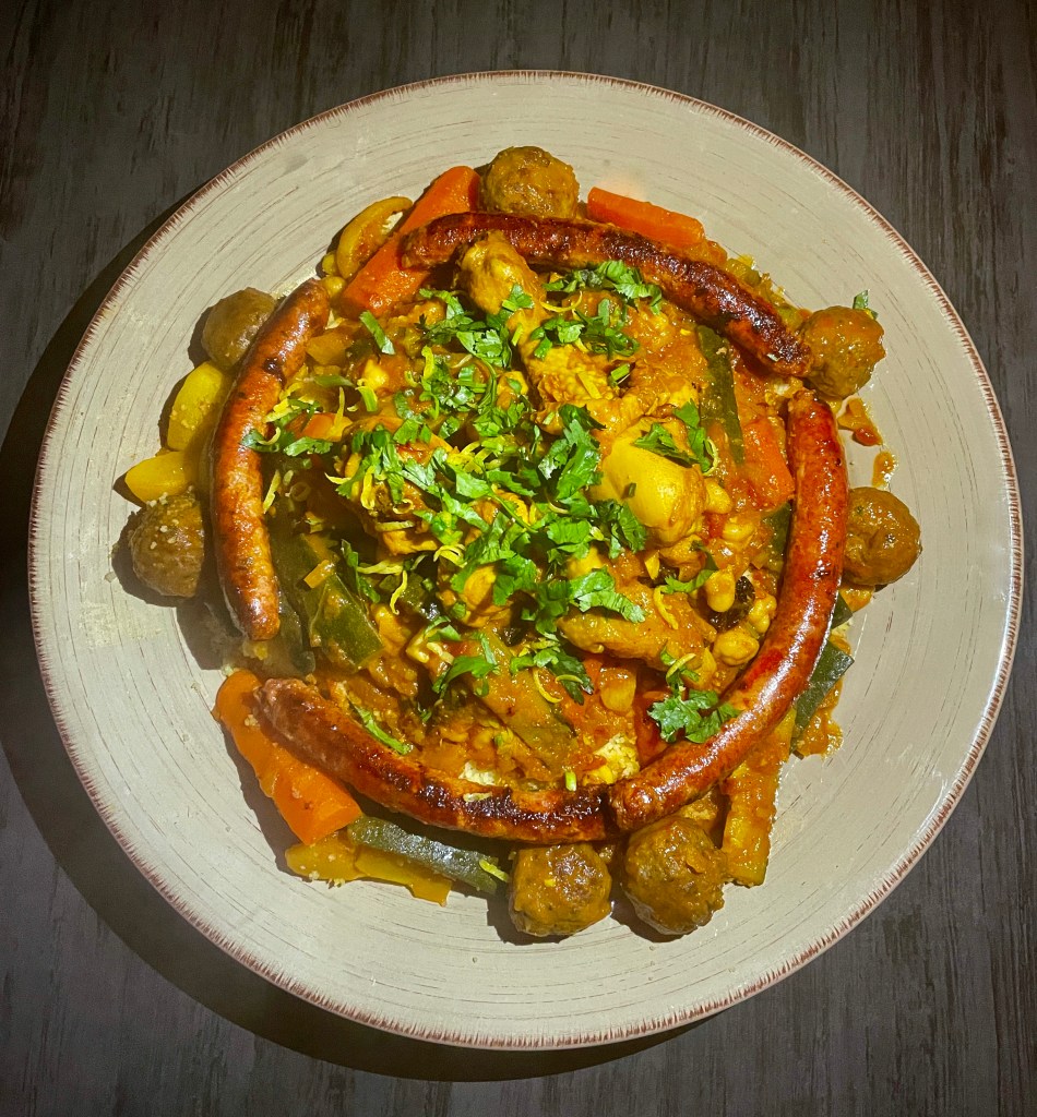 Couscous royal marocain (poulet, merguez et boulettes kefta) - Eat and Trip